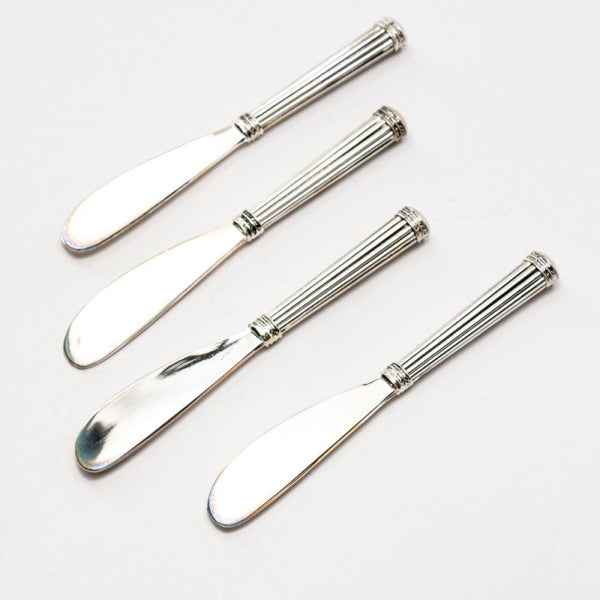 Silverplate Butter Knives With Antique Stripe Handle, Set of 4, Boxed